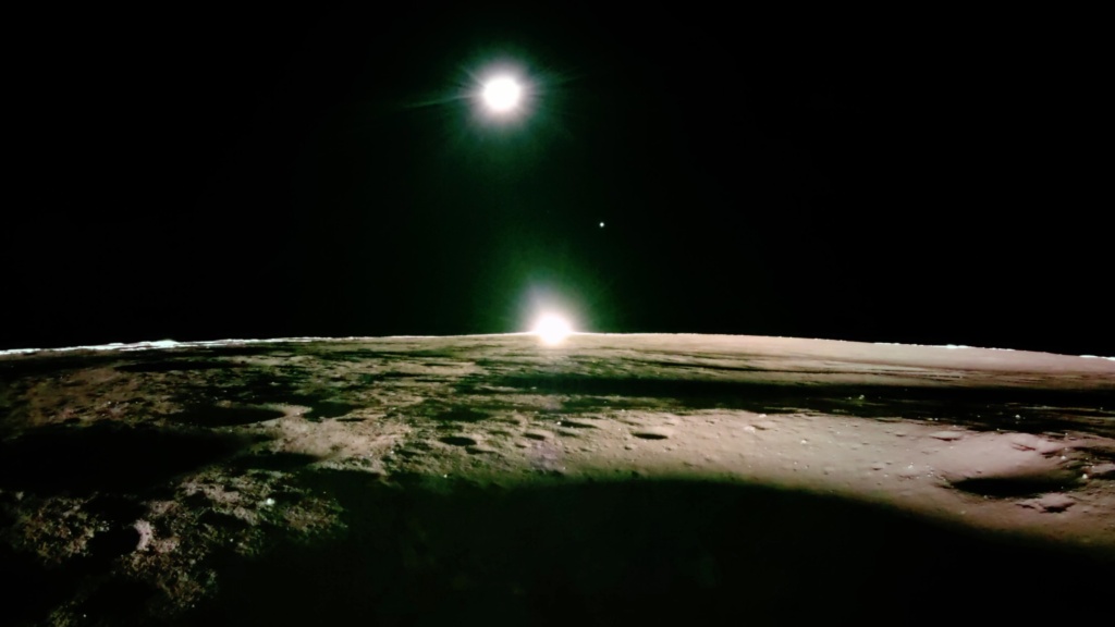 Voyager’s Dust-Repellent Coating Tested On the Moon