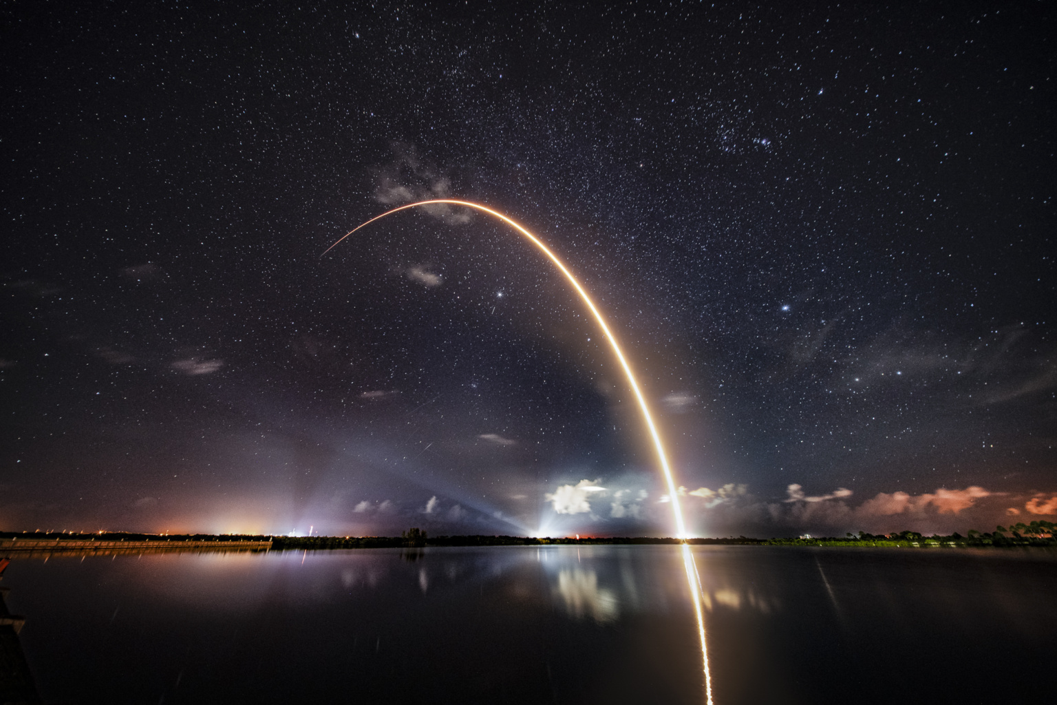 SpaceX Wins the Bulk of Space Force’s 2026 Launch Contracts